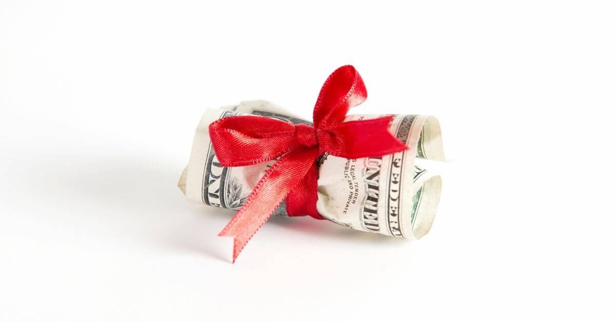 All About Gifts on a Budget - Money Bliss