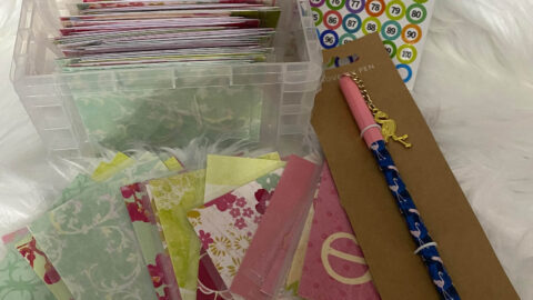 The 100 Envelope Challenge: Easy and Fun Way to Change Your Life ...