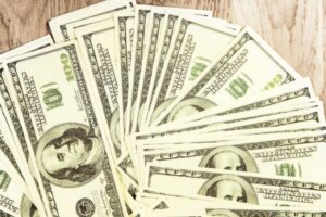 How to Make 300 Dollars Fast: 35 Ways to [Earn Extra Cash] - Money Bliss