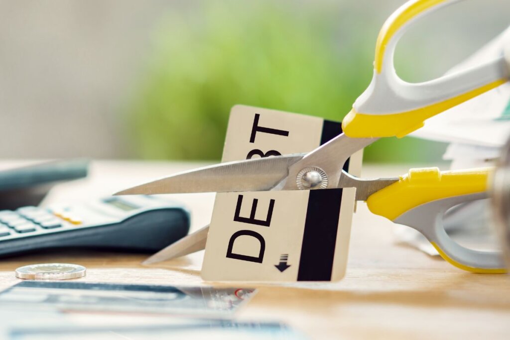 10 Insanely Easy Ways to Find Financial Independence - Money Bliss