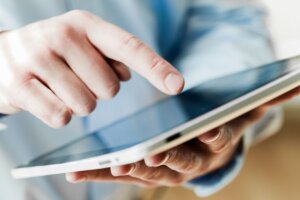 20 Practical Budgeting Tips for Real Life - Money Bliss