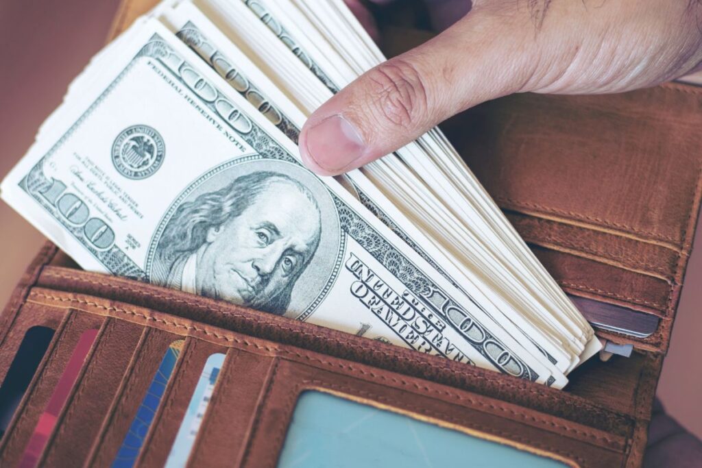 20 Brilliant Tips to Achieving Financial Independence - Money Bliss