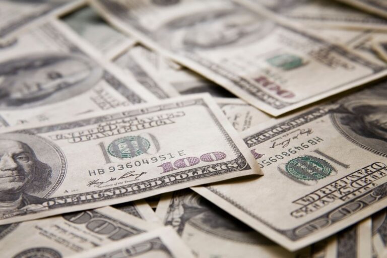 15 Must Know Steps to Save Your First 100K - Money Bliss