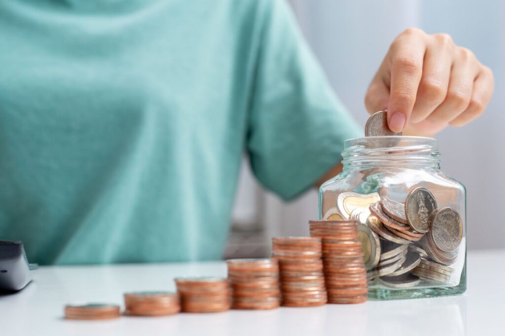 24 Insanely Easy Money Saving Challenge Tips - Money Bliss