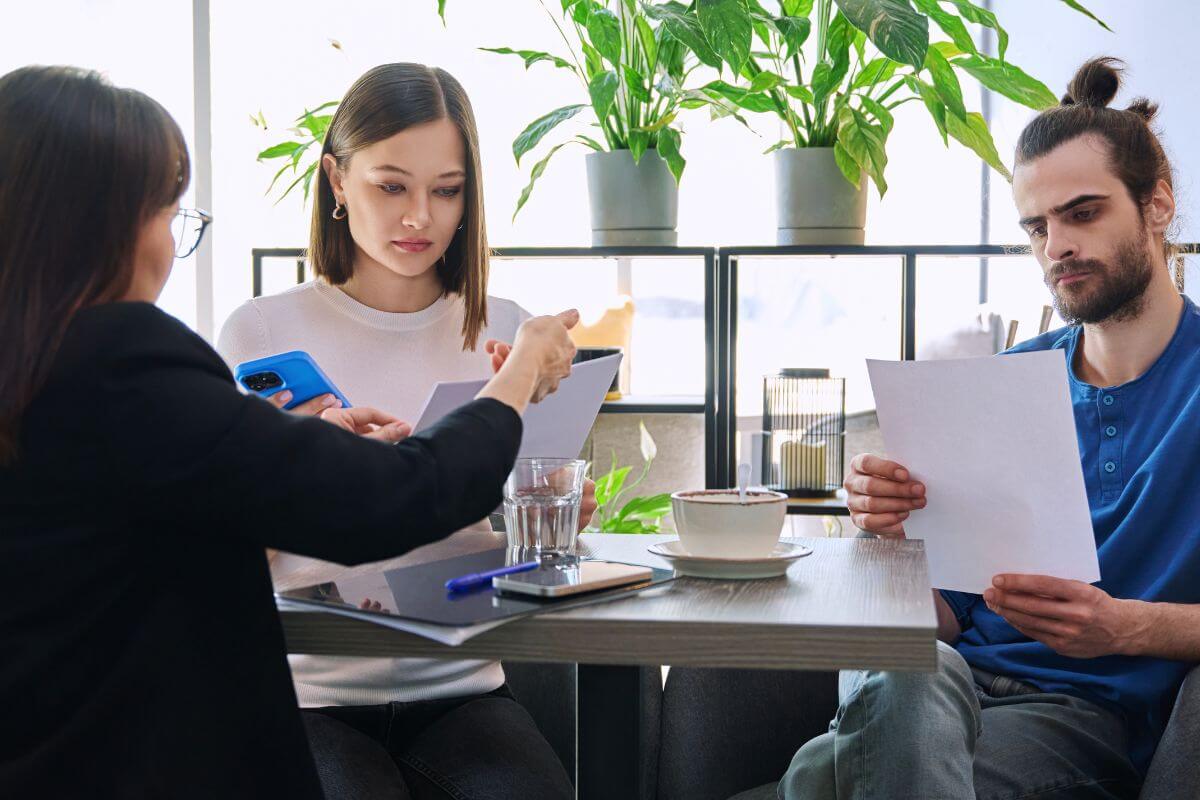 12 Smart Insurance Tips to Protect Your Investments from Risk - Money Bliss